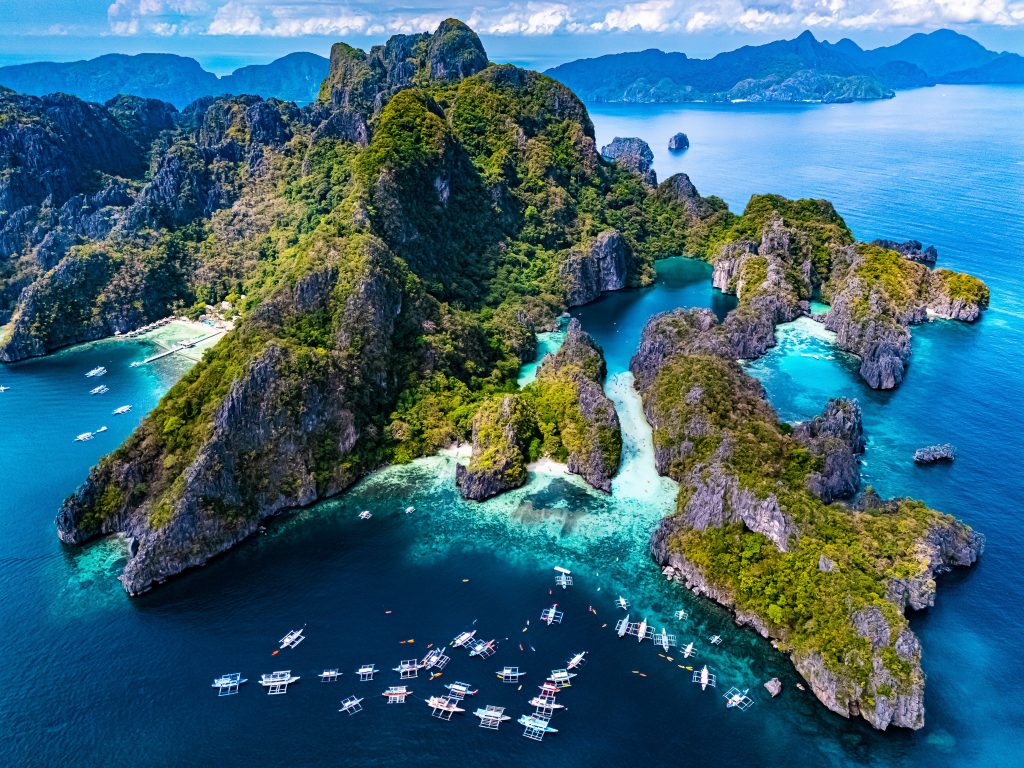 10 Places in the Philippines More Beautiful Than the Maldives (and ...